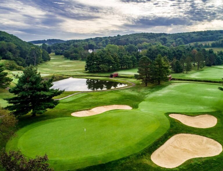 10 Best Places to Celebrate Arnold Palmer - The Golf Travel Guru
